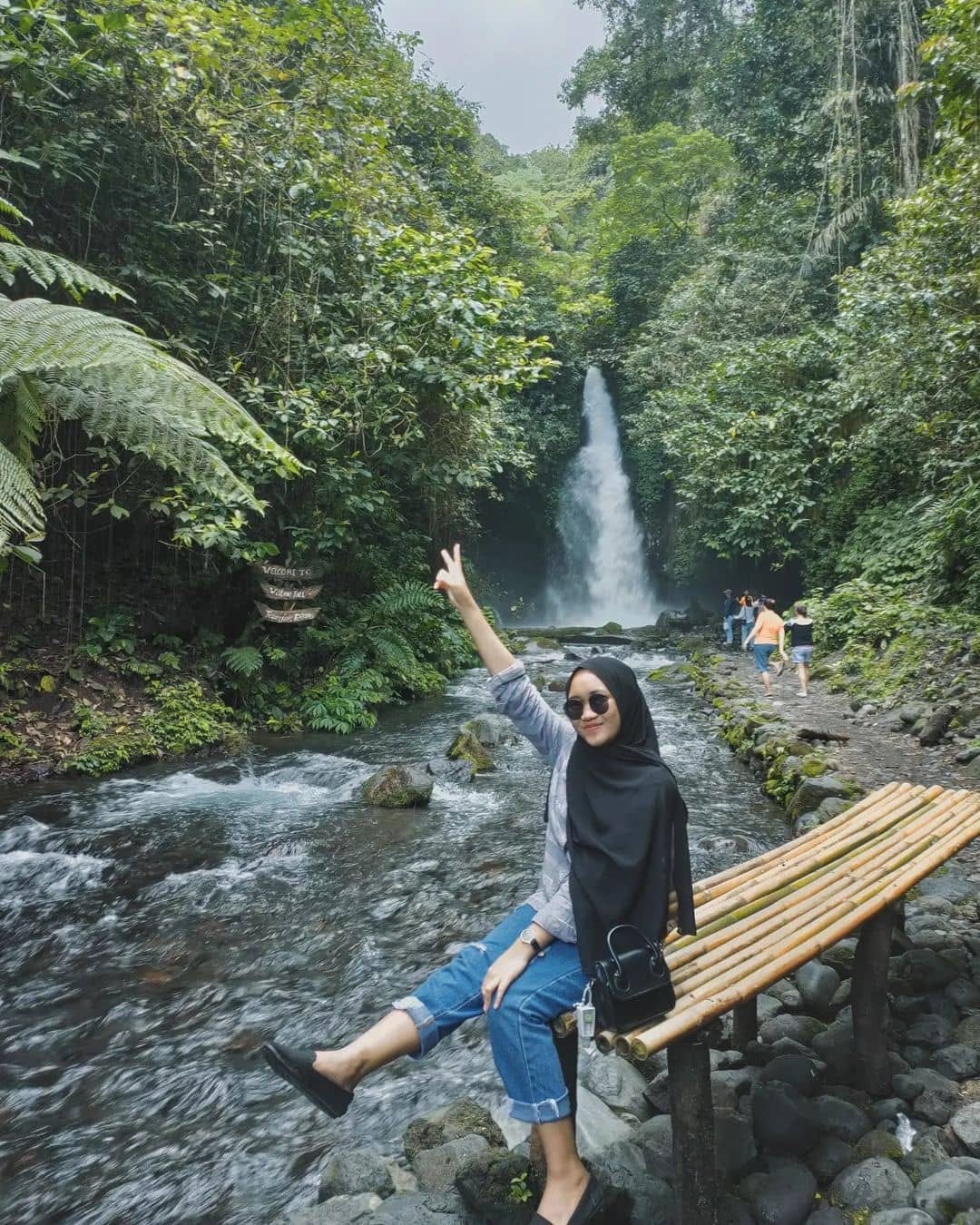 Wisata Telunjuk Raung Banyuwangi, Panorama Air Terjun yang Dikelilingi ...