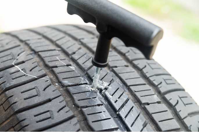 5 Penyebab Ban Tubeless Bocor, Wajib Tahu Cara Mengatasinya | INTRIK.ID